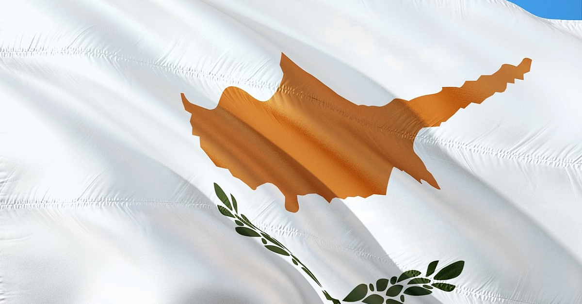 Preparing for the Exam for Long-Term Permit: 161 Questions Testing your ...